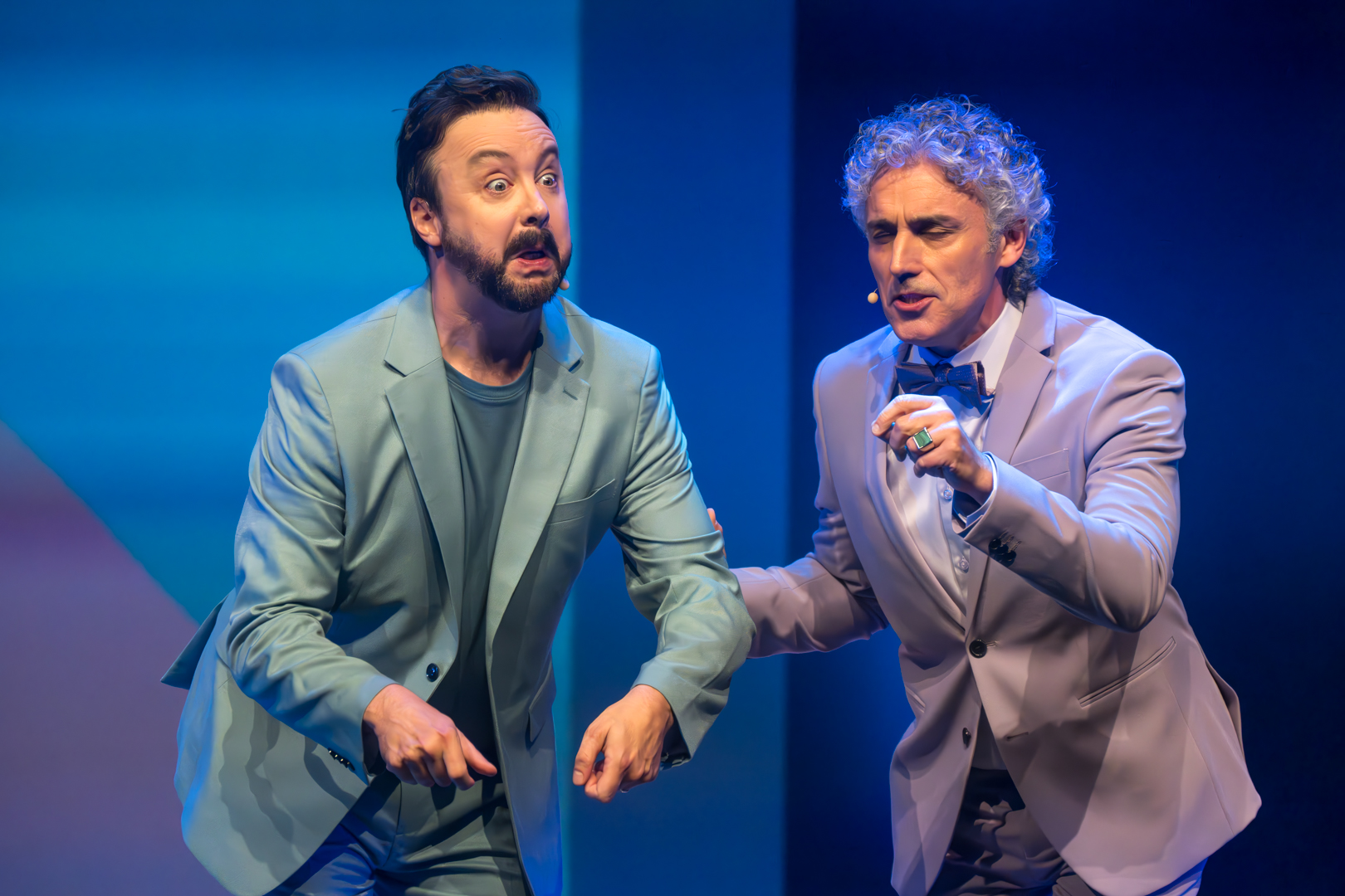 Beaucoup de vedettes sur le tapis rouge de la première des Exséparables ...