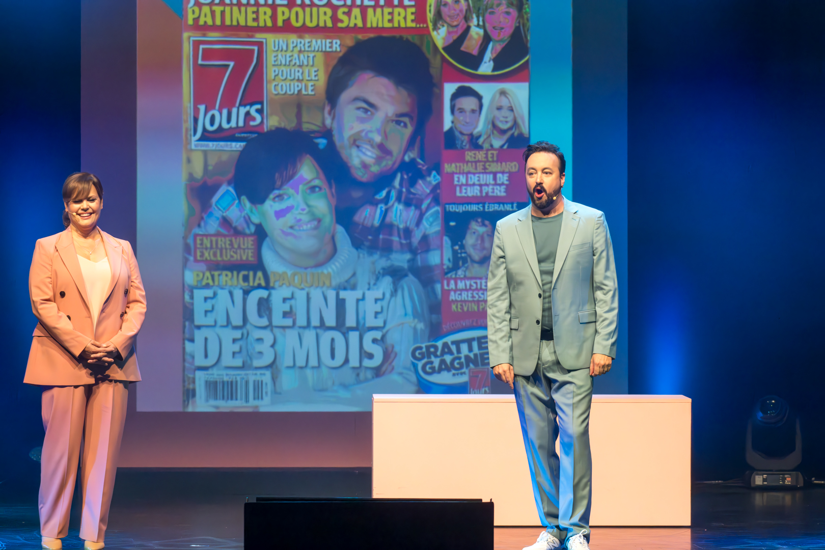 Beaucoup de vedettes sur le tapis rouge de la première des Exséparables ...