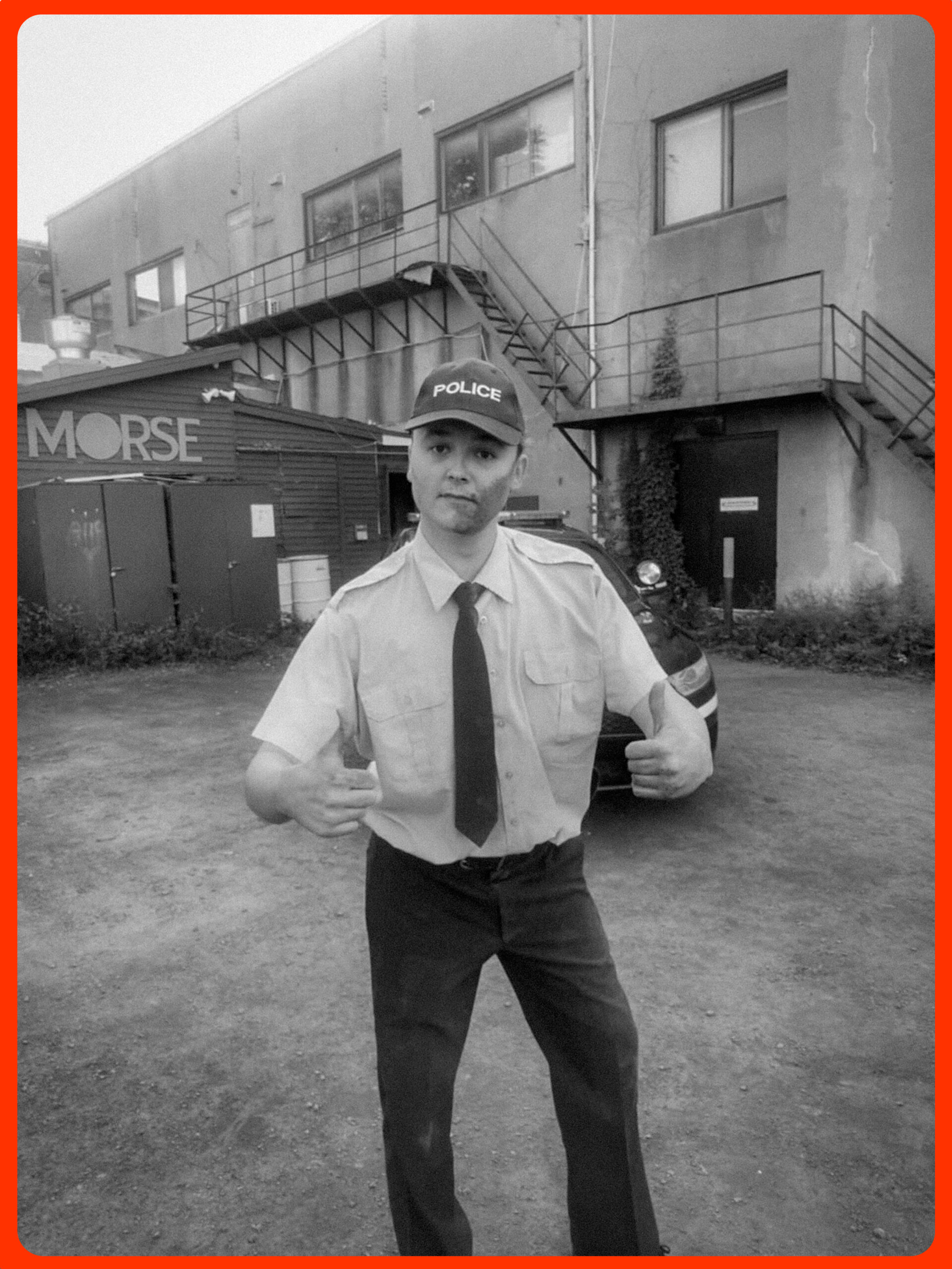 Thomas Bédard lance un premier sketch hilarant avec Danick Martineau et ...